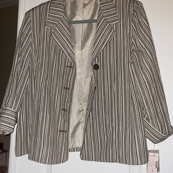 Jackets & Coats | Nwt Cute Brnbeige Strip Fully Lined Jacket Se L ...